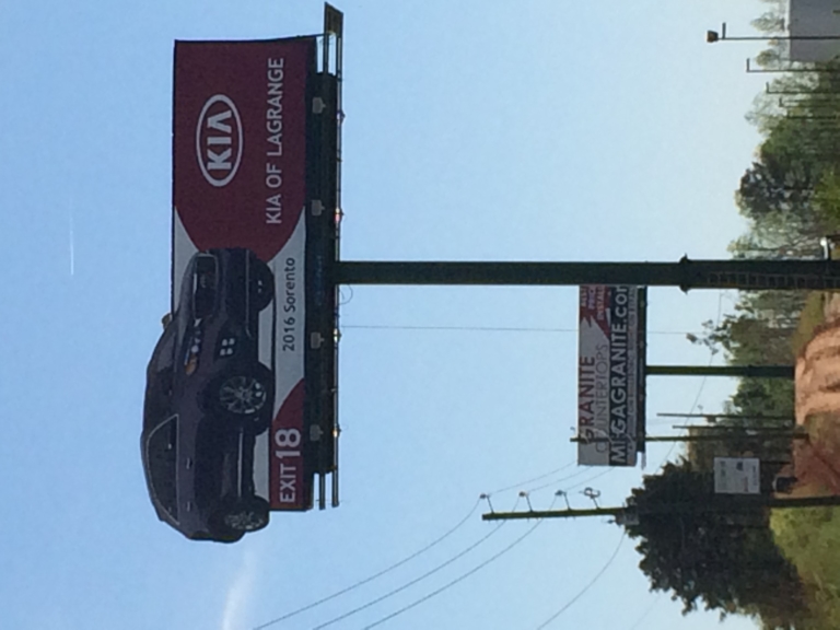 kia 2016 (002)_0922000314587 | Billboard Advertising Atlanta